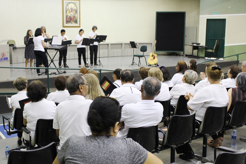 Alunos da UMI fazem apresentações culturais para a comunidade acadêmica ...