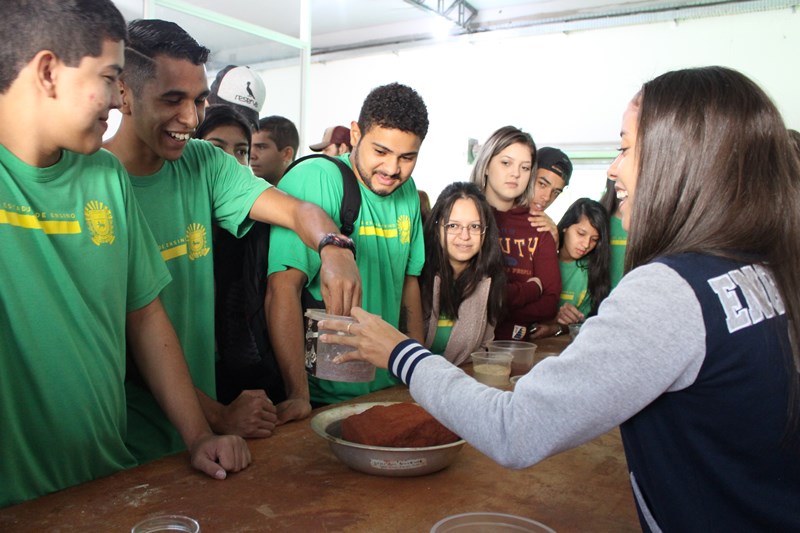 Alunos de 37 escolas participaram do Dia de Campus no primeiro semestre ...